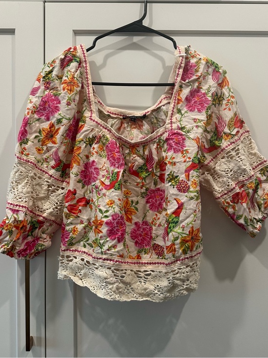 Rachel Zoe | Tops | Rachel Zoe White Floral Embroidered Puffsleeve ...
